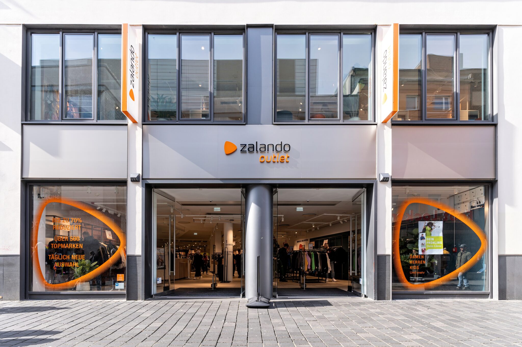 Cosa cambia con l’unione tra Zalando e About You per l'eCommerce ...